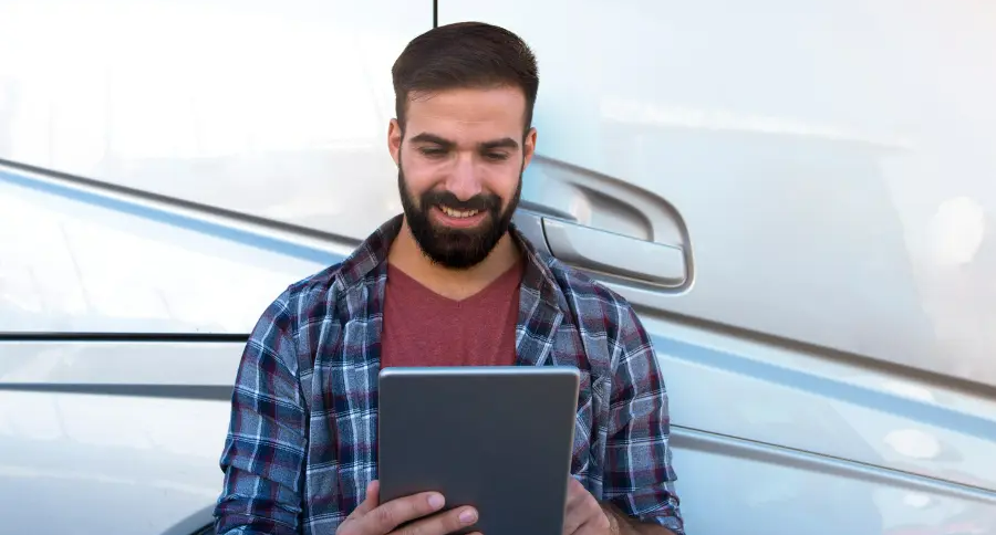 FMCSA Approved ELDT Training | United States Truck Driving School